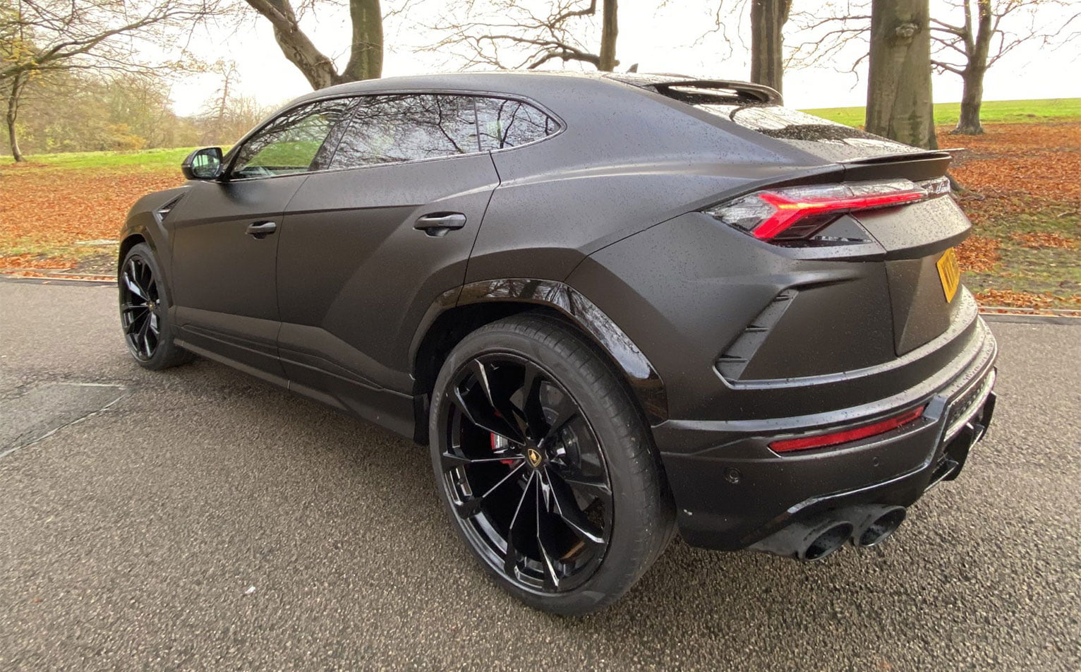 Hire Lamborghini URUS MATTE BLACK - Rent From Royal Rentals